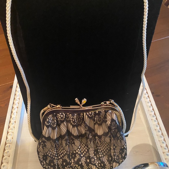 RSVP | Bags | Rsvp Formal Purse Black Lace Design With Cream Background ...